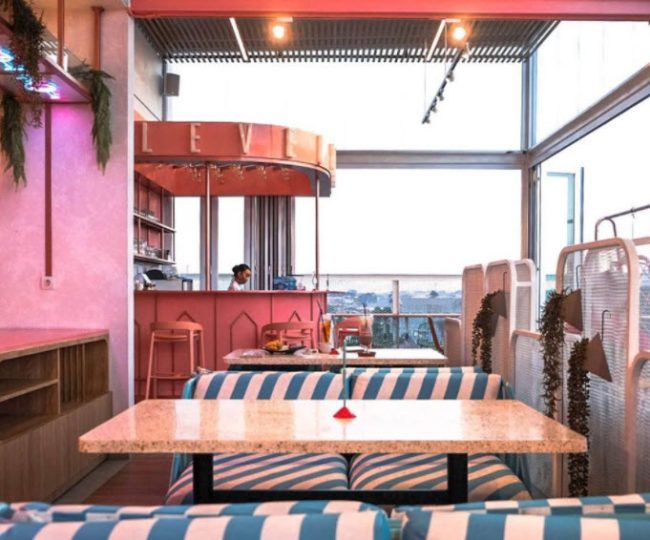 7 Cafe Terbaru di Bandung yang Patut Anda Coba - Infojalanjalan