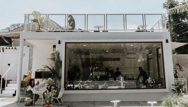 15 Cafe Outdoor di Bandung, Asyik Buat Nongkrong.. - Infojalanjalan