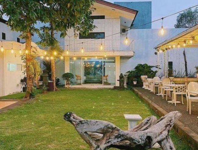 Kafe Tempat Nongkrong di Tangerang Selatan dengan Pemandangan Hijau ...
